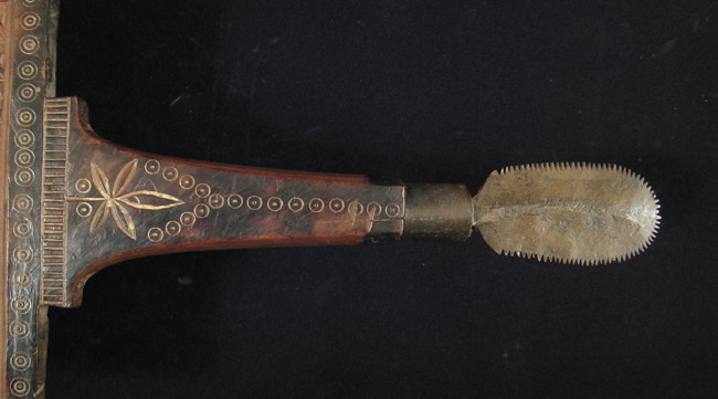 African Tribal Art - Coconut grater, Swahili, Bagamoyo, Tanzania